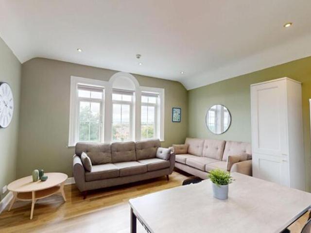 3 Bedroom Apartment Nottingham Nottinghamshire 103485770