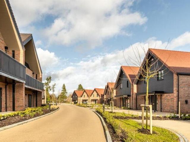 3 Bedroom Apartment Oxfordshire Oxfordshire LS98204941