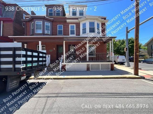 3 Bedroom apartment on 2nd floor