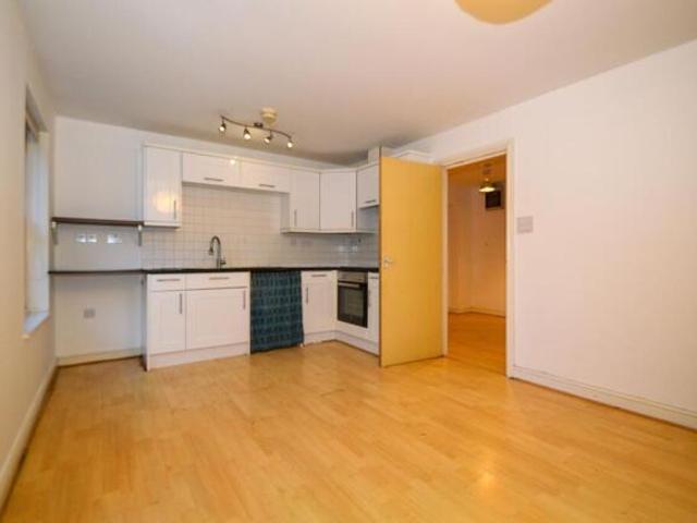 3 Bedroom Apartment Bristol Bristol LS100096760