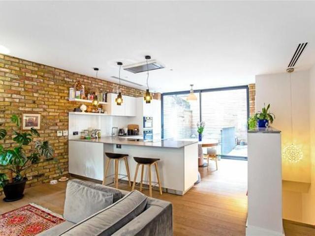 3 Bedroom Apartment Camden Westminster 101025618
