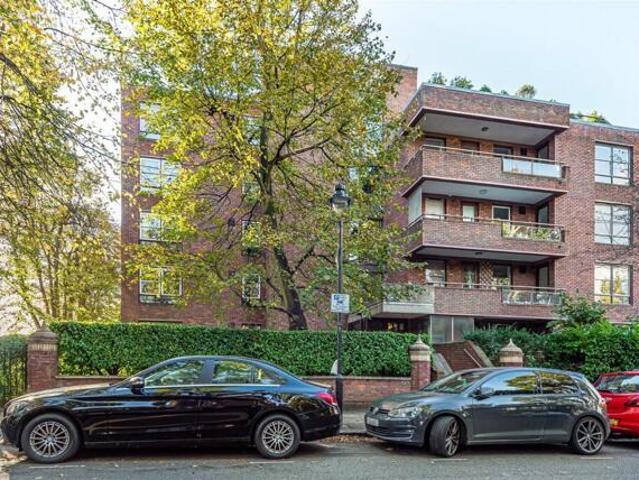 3 Bedroom Apartment Camden Greater London 99344961