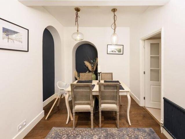 3 Bedroom Apartment Clifton City Of Bristol 100058055