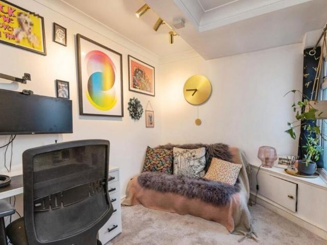 3 Bedroom Apartment Conversion To Let