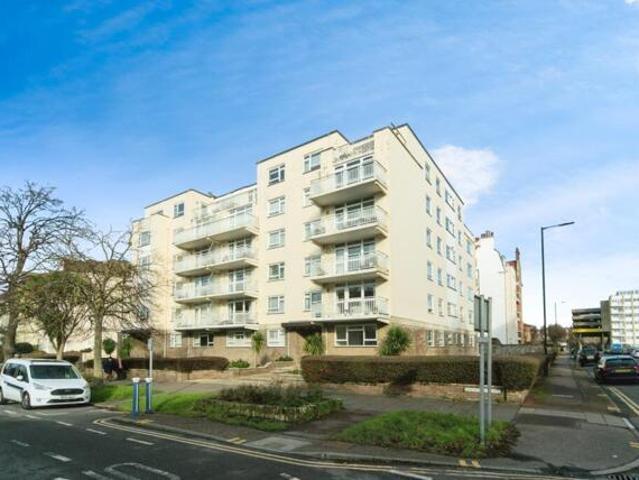 3 Bedroom Apartment Eastbourne East Sussex LS100855065