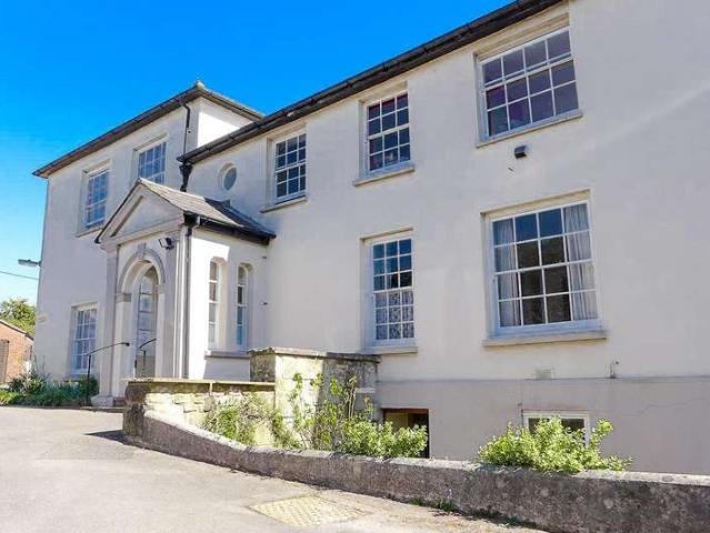 3 Bedroom Apartment Flat