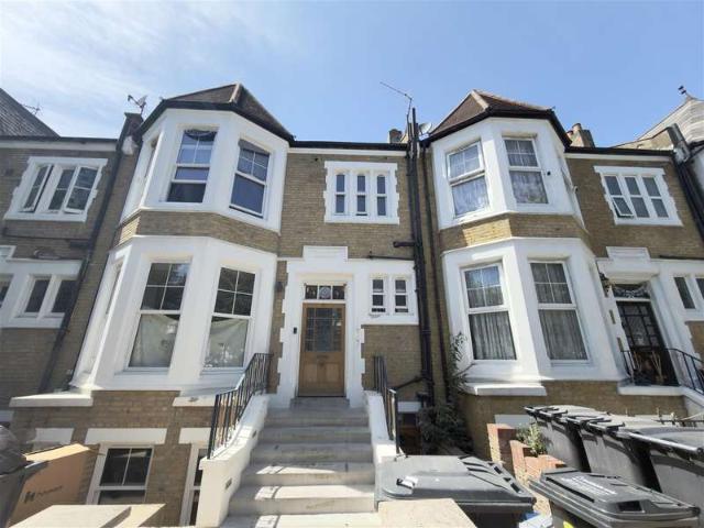 3 Bedroom Apartment Flat