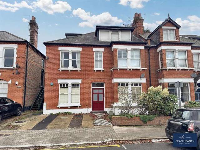 3 Bedroom Apartment Flat