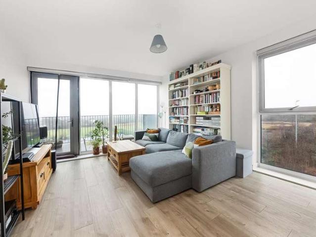 3 Bedroom Apartment Flat
