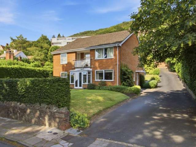 3 Bedroom Apartment Flat