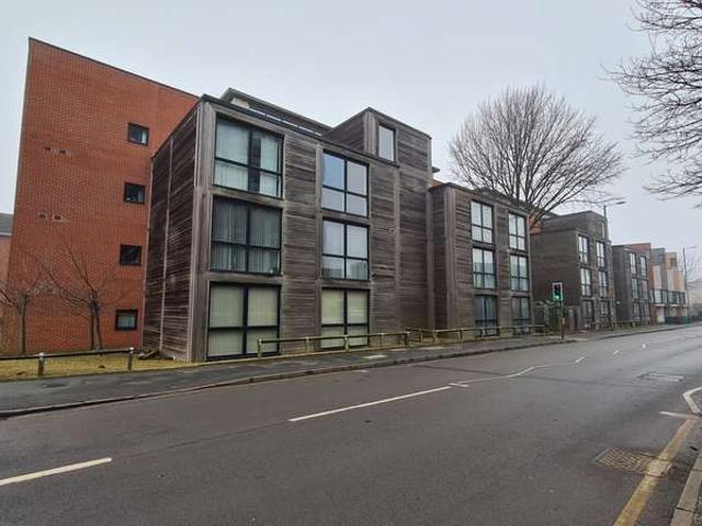 3 Bedroom Apartment Flat