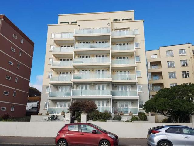 3 Bedroom Apartment Flat