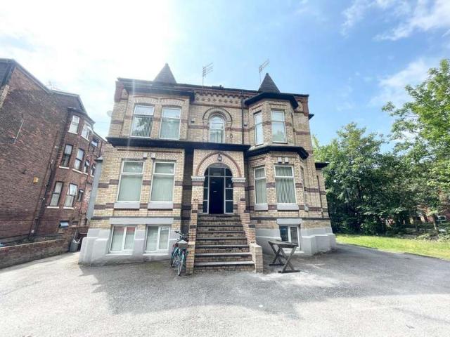 3 Bedroom Apartment Flat