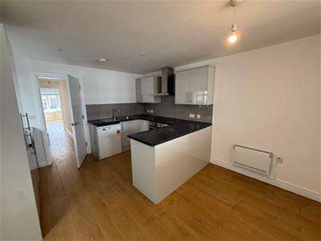 3 Bedroom Apartment Flat