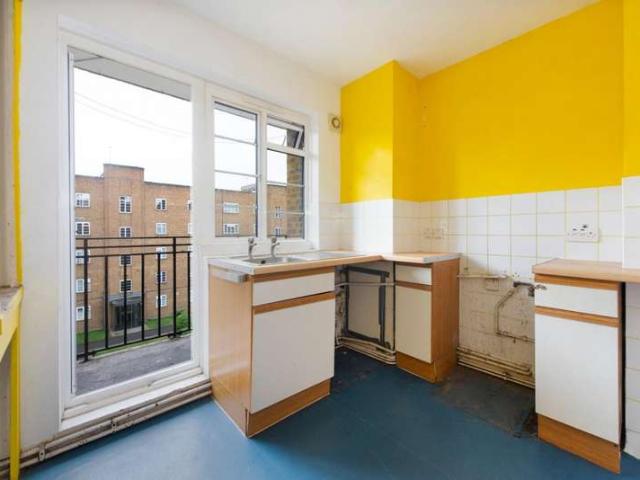 3 Bedroom Apartment Flat