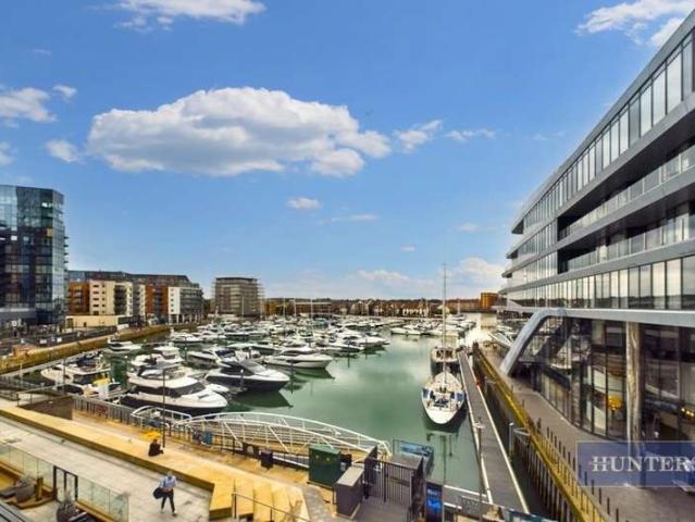 3 Bedroom Apartment Flat
