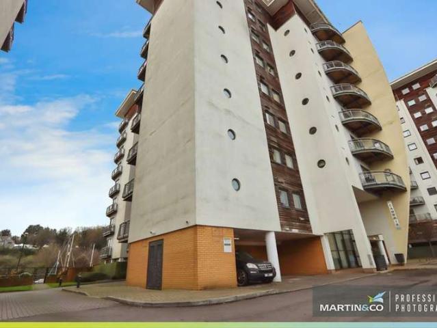 3 Bedroom Apartment Flat