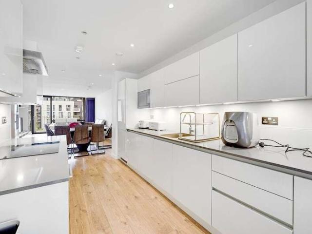 3 Bedroom Apartment Flat