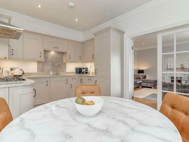 3 Bedroom Apartment Flat