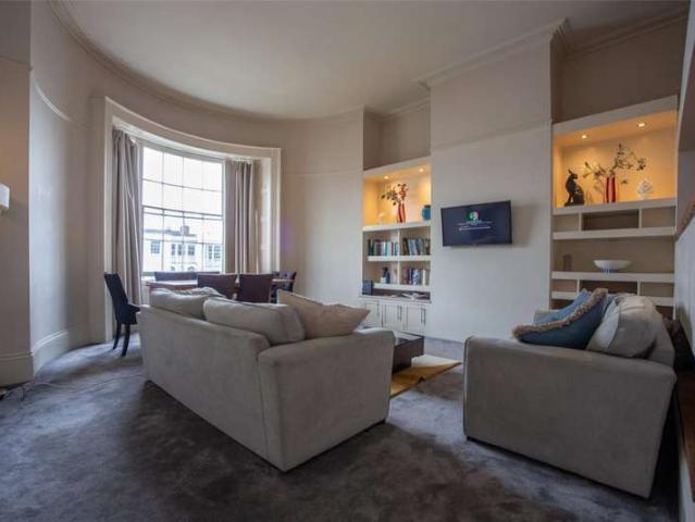 3 Bedroom Apartment Flat