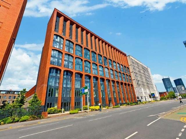 3 Bedroom Apartment Flat