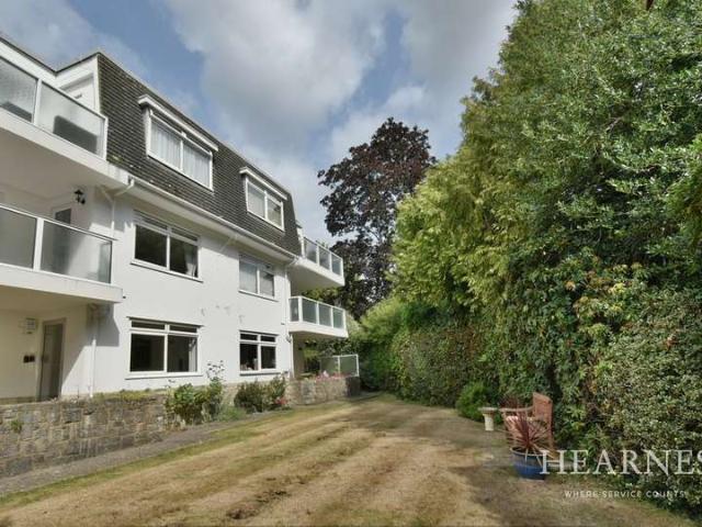 3 Bedroom Apartment Flat