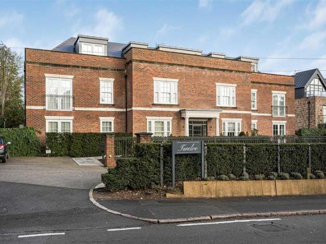 3 Bedroom Penthouse Flat