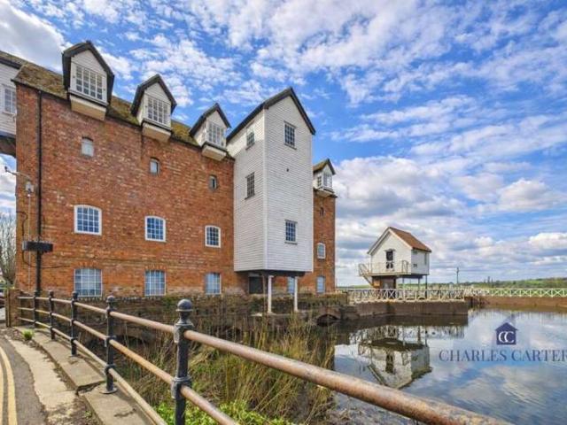 3 Bedroom Apartment Flat