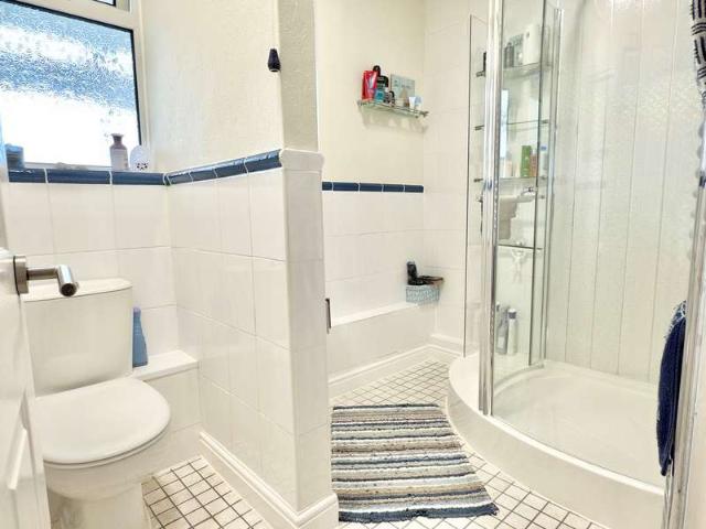 3 Bedroom Apartment Flat