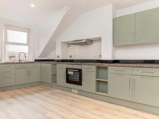 3 Bedroom Apartment Flat