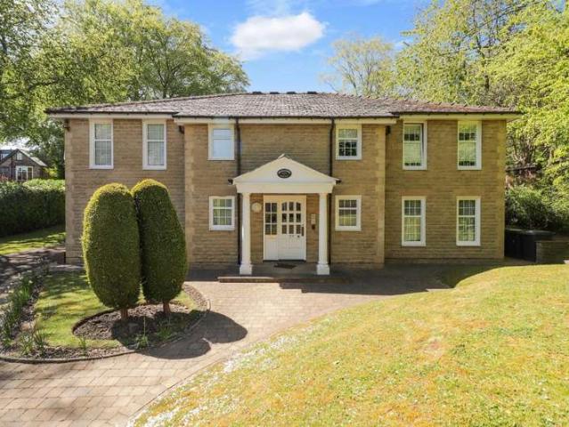 2 Bedroom Apartment Flat