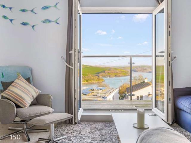 3 Bedroom Apartment Flat