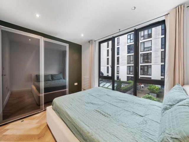 3 Bedroom Apartment Flat