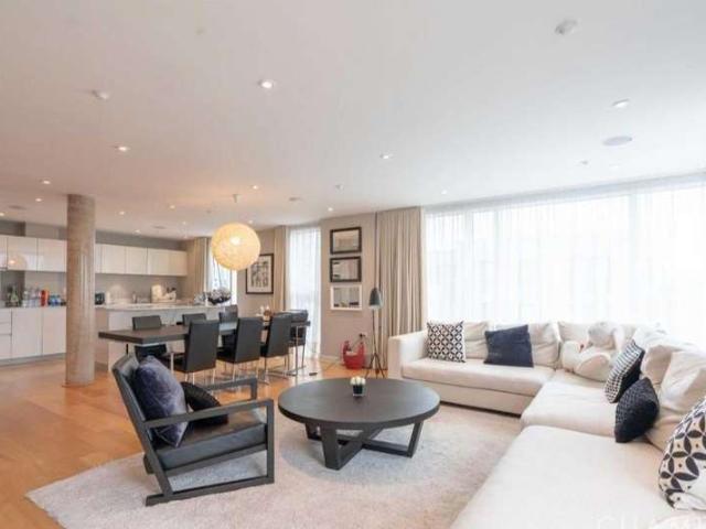 3 Bedroom Apartment Flat