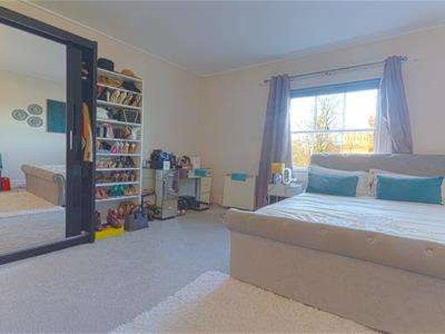 3 Bedroom Apartment Flat