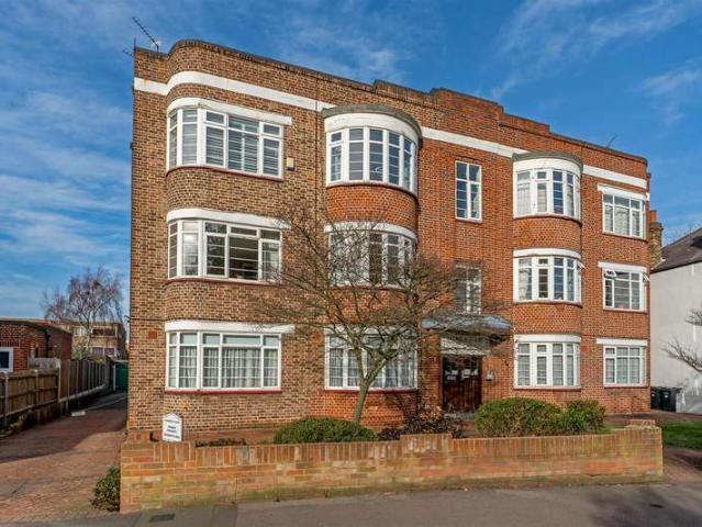 3 Bedroom Apartment Flat