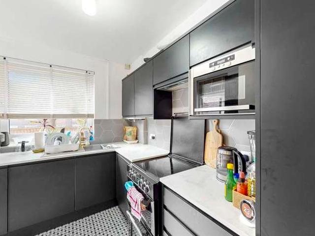 3 Bedroom Apartment Flat