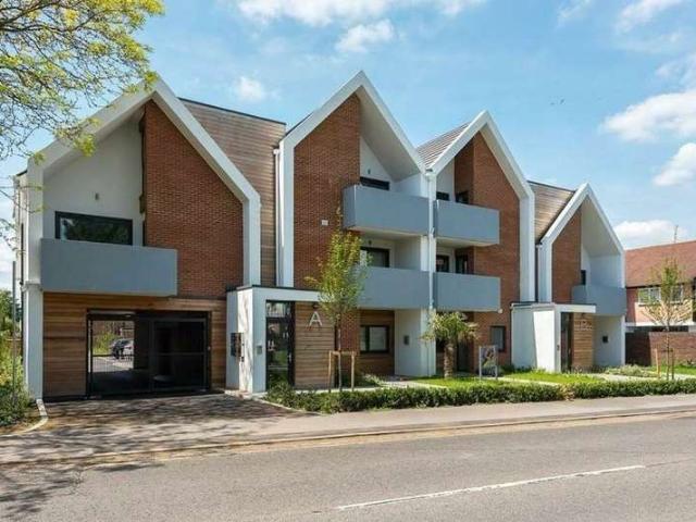 3 Bedroom Apartment Flat