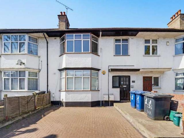 3 Bedroom Apartment Flat
