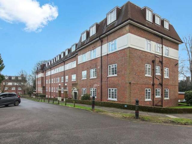 3 Bedroom Apartment Flat