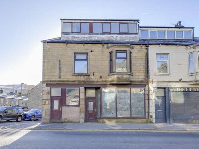 3 Bedroom Apartment Flat