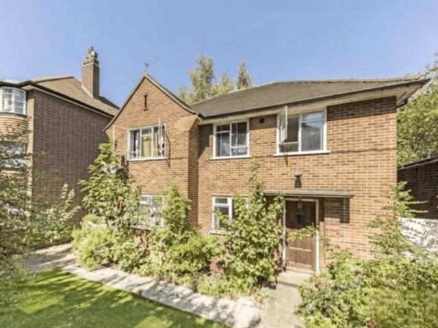 3 Bedroom Apartment Flat