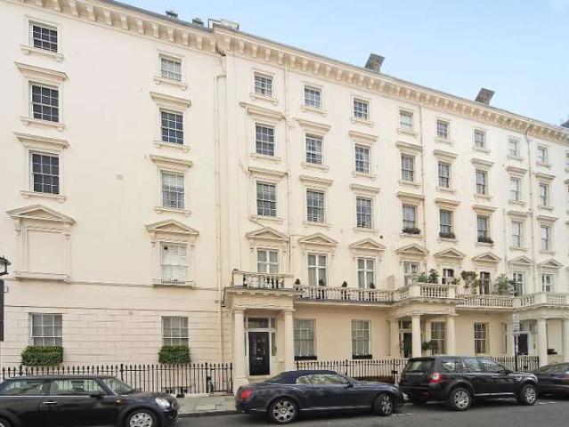 3 Bedroom Apartment Flat