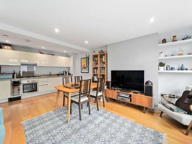 3 Bedroom Apartment Flat