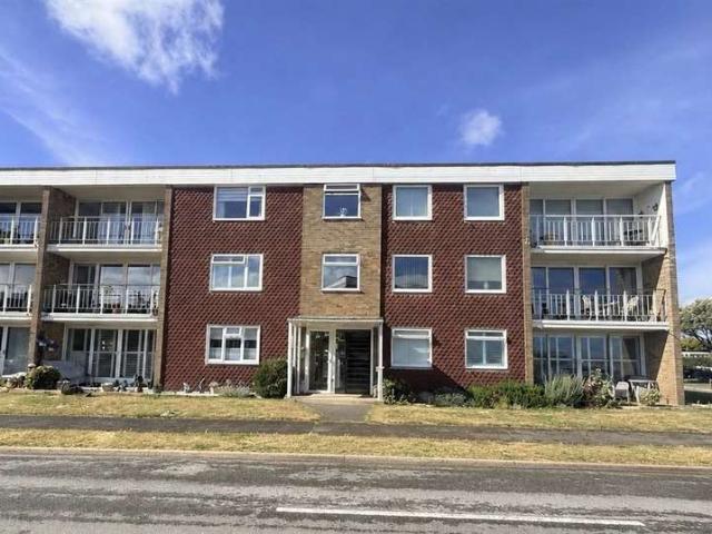 3 Bedroom Apartment Flat