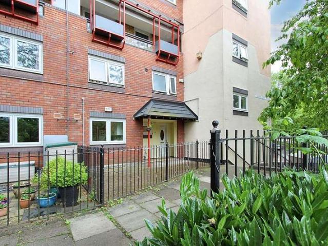3 Bedroom Apartment Flat