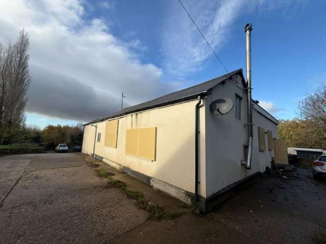 3 Bedroom Apartment Flat