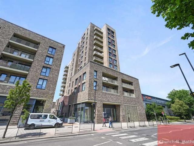 3 Bedroom Apartment Flat
