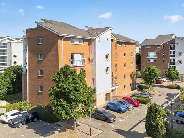 3 Bedroom Apartment Flat