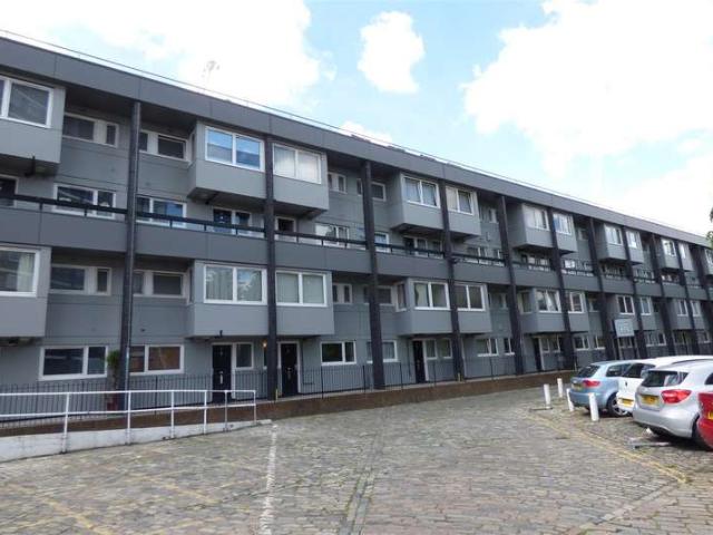 3 Bedroom Apartment Flat